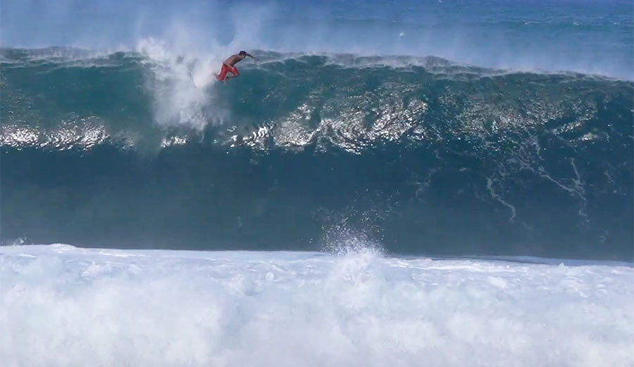 And Now, a Picture Perfect Pipeline Belly Flop
