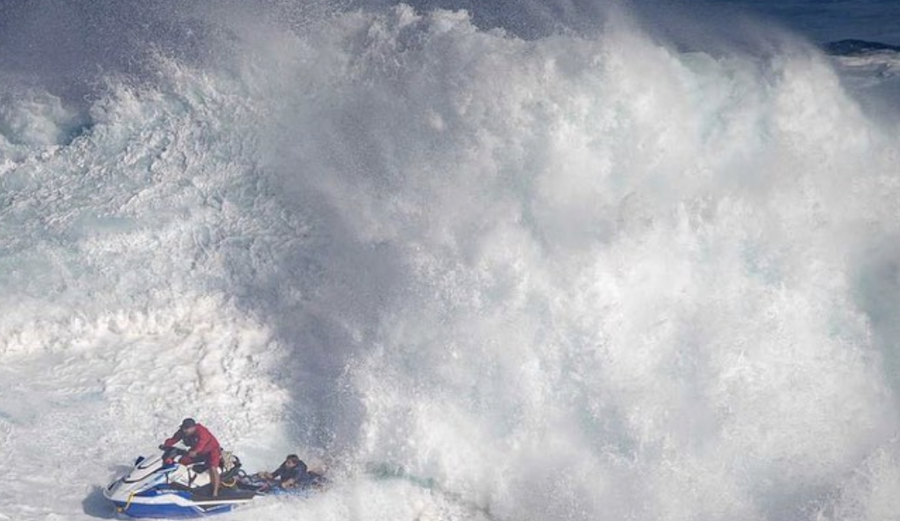 Who's Driving the Ski? This Is Where Big-Wave Rescue Teams Come From