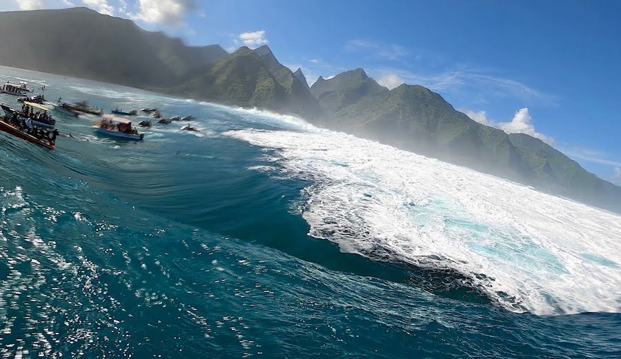 This Is What it Feels Like to Paddle XXL Teahupo'o