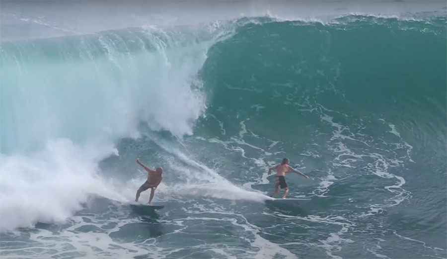 Watch Kelly Slater Get Burned at Uluwatu