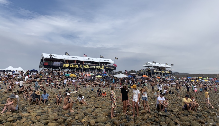 Stephanie Gilmore and Filipe Toledo Win the 2022 WSL Finals