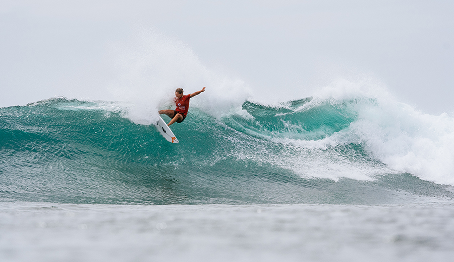 Steph Gilmore Shares Mixed Feelings About Winning 8th World Title in ...