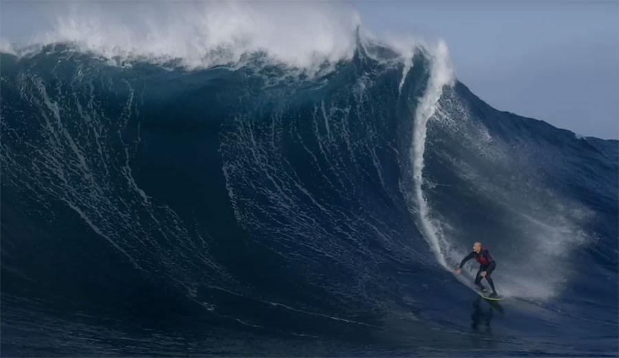 The Right: 30 Minutes of Terrifyingly Beautiful Footage from 2017