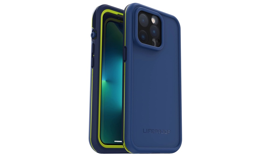 6 Best Waterproof Phone Cases of 2024 | The Inertia Tested