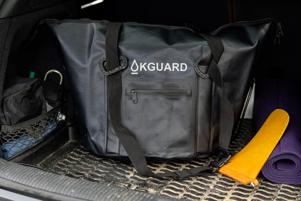 Gear Drops: The KGUARD SoftCube Waterproof Beach Bag