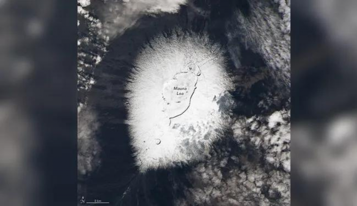 Hawaii's Big Island Under Winter Storm Alert with 'Blizzard-Like ...