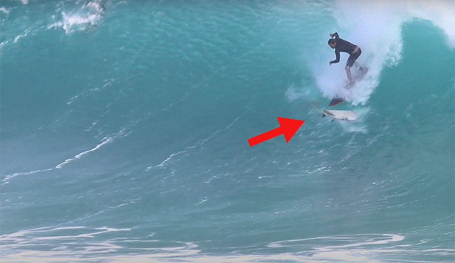 Guy Poo-Shoots His Surfboard Directly Into the Path of a Another Surfer ...