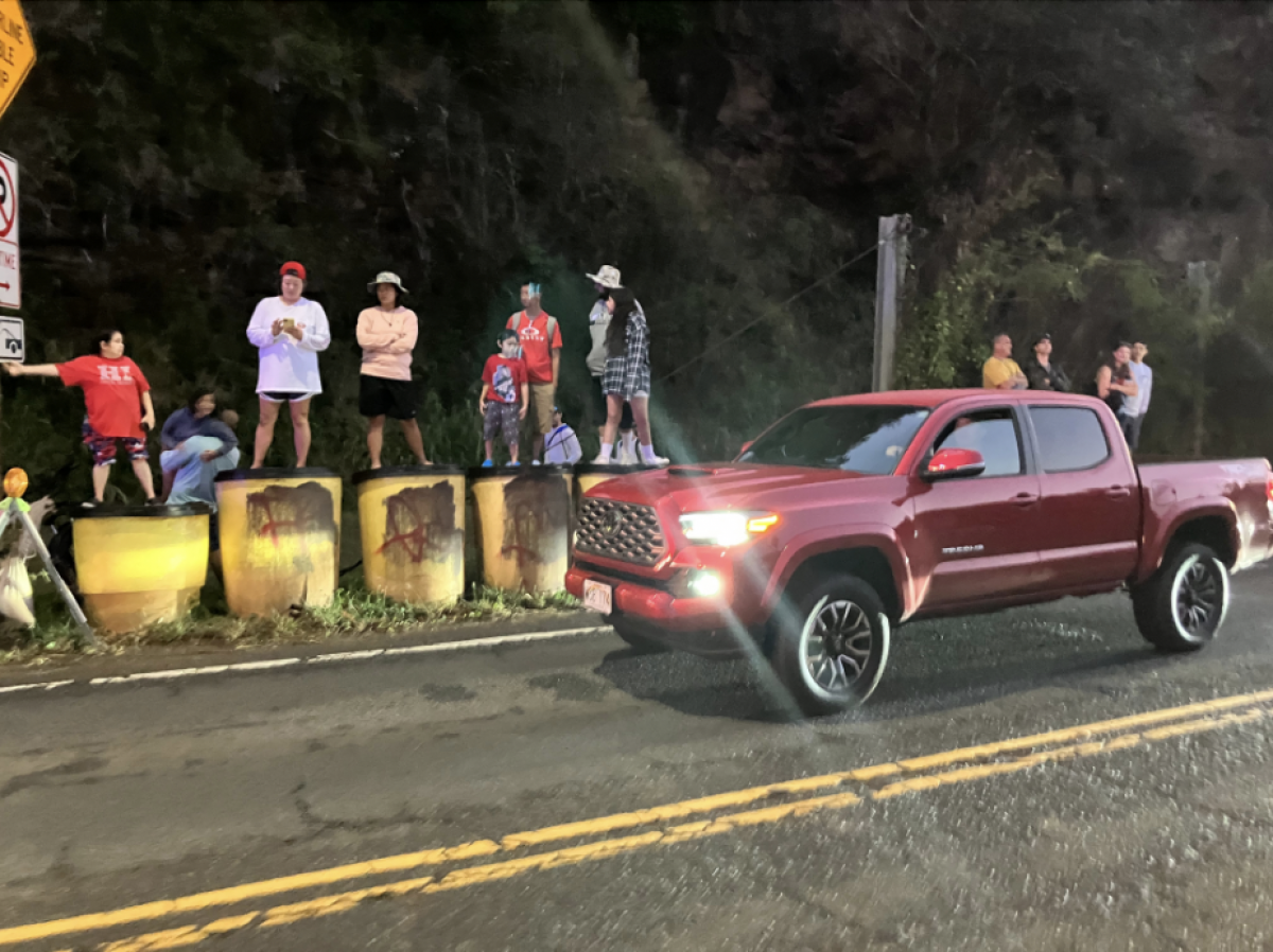 The Eddie Aikau Invitational: Here's What Spectators Went Through to ...