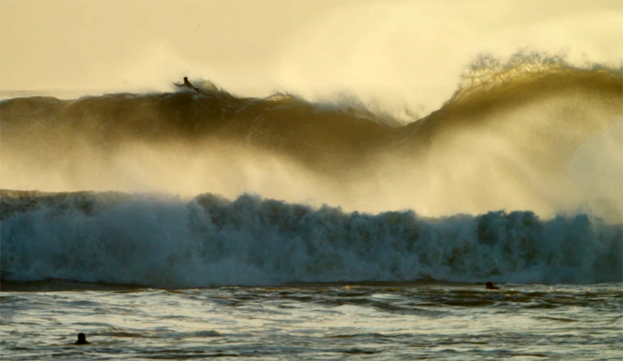 90 Seconds of Sandspit Chaos During the Bomb Cyclone Swell
