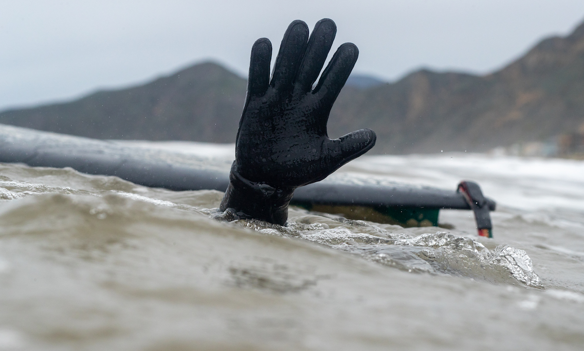 The Best Wetsuit Gloves | The Inertia Tested