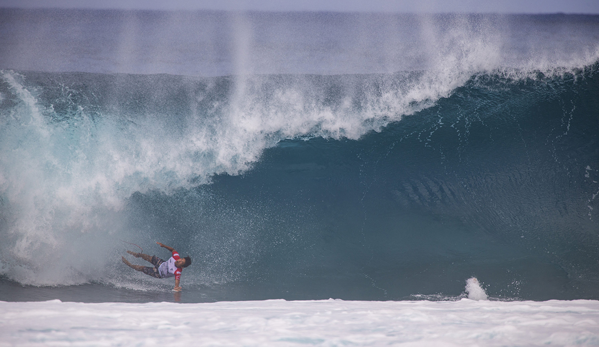 A Photographic Tour of the Billabong Pro Pipeline