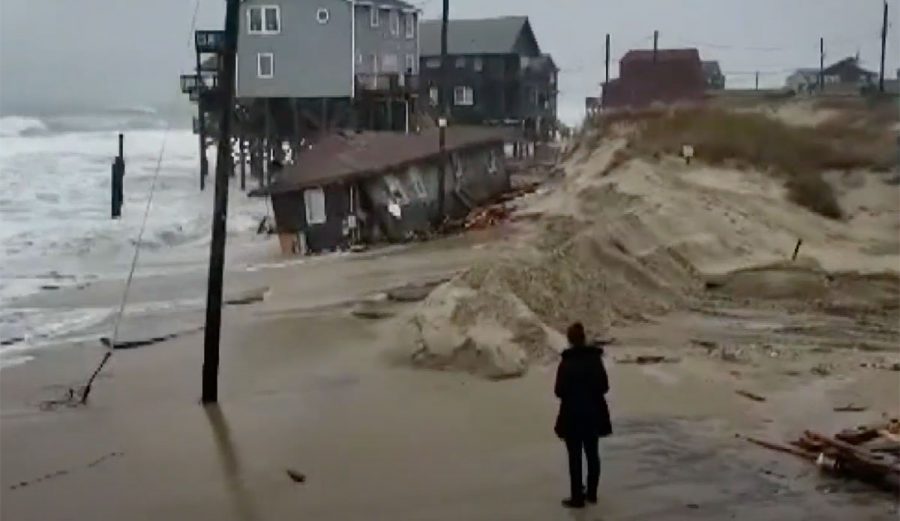 4 Outer Banks Homes Condemned After Yet Another House Collapses Onto Beach