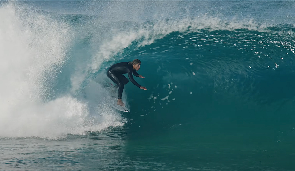 Watch Sydney Surfers Chase Barrels, Get Chased by Them