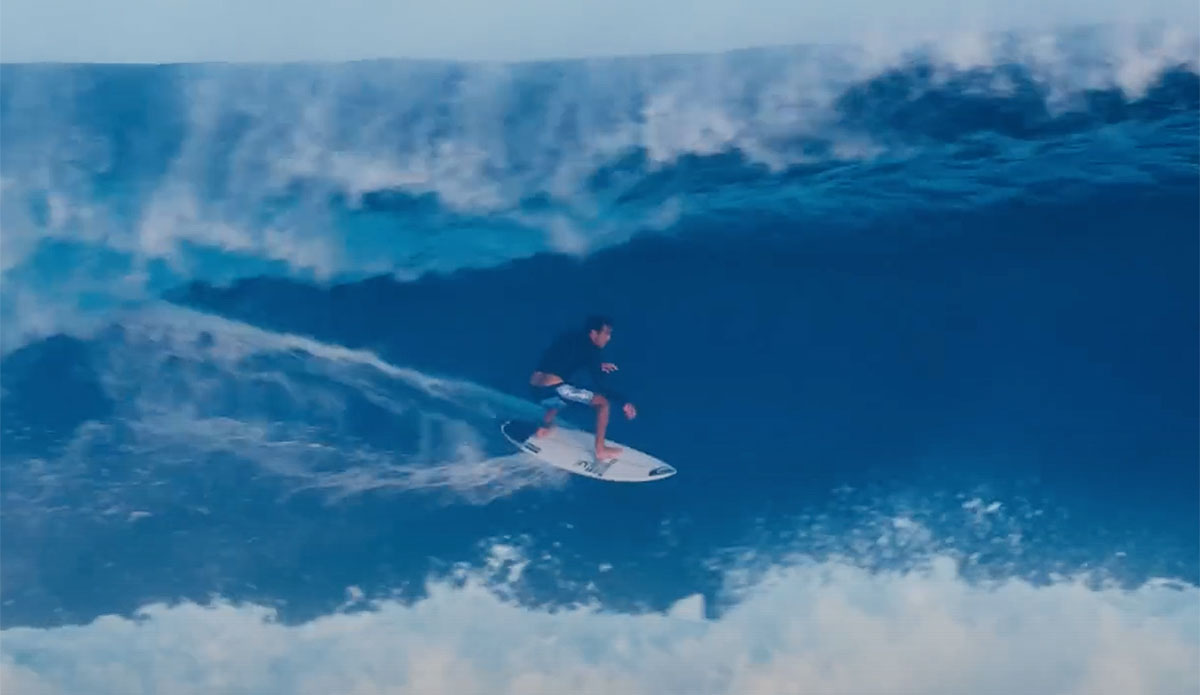 Koa Rothman Wrangles Psycho 15-20 Foot Cloudbreak