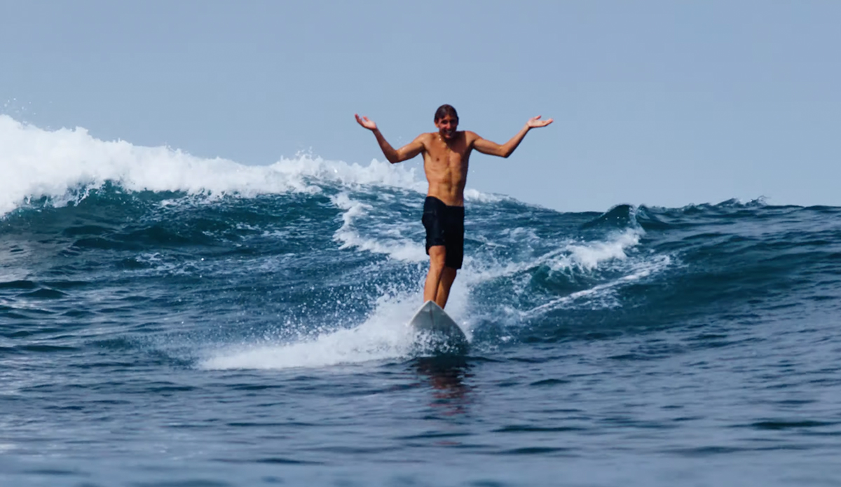 Can Tanner Waite Teach A Bunch Of YouTubers To Get Barreled In The ...