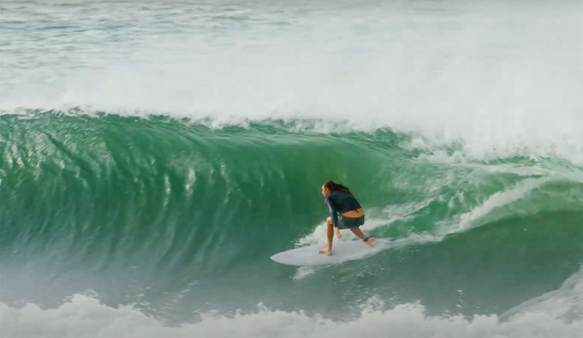 Asher Pacey and McKenzie Bowden in 2 Minutes of Stupidly Stylish Twin ...