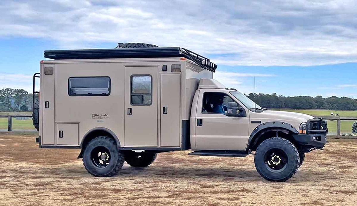 Have a Gander at This 4×4 Ambulance Converted to a Rugged Expedition ...