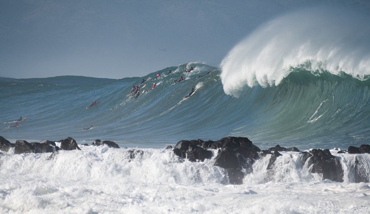 A Photographer Followed a Massive Swell from Waimea Bay to Ocean Beach ...