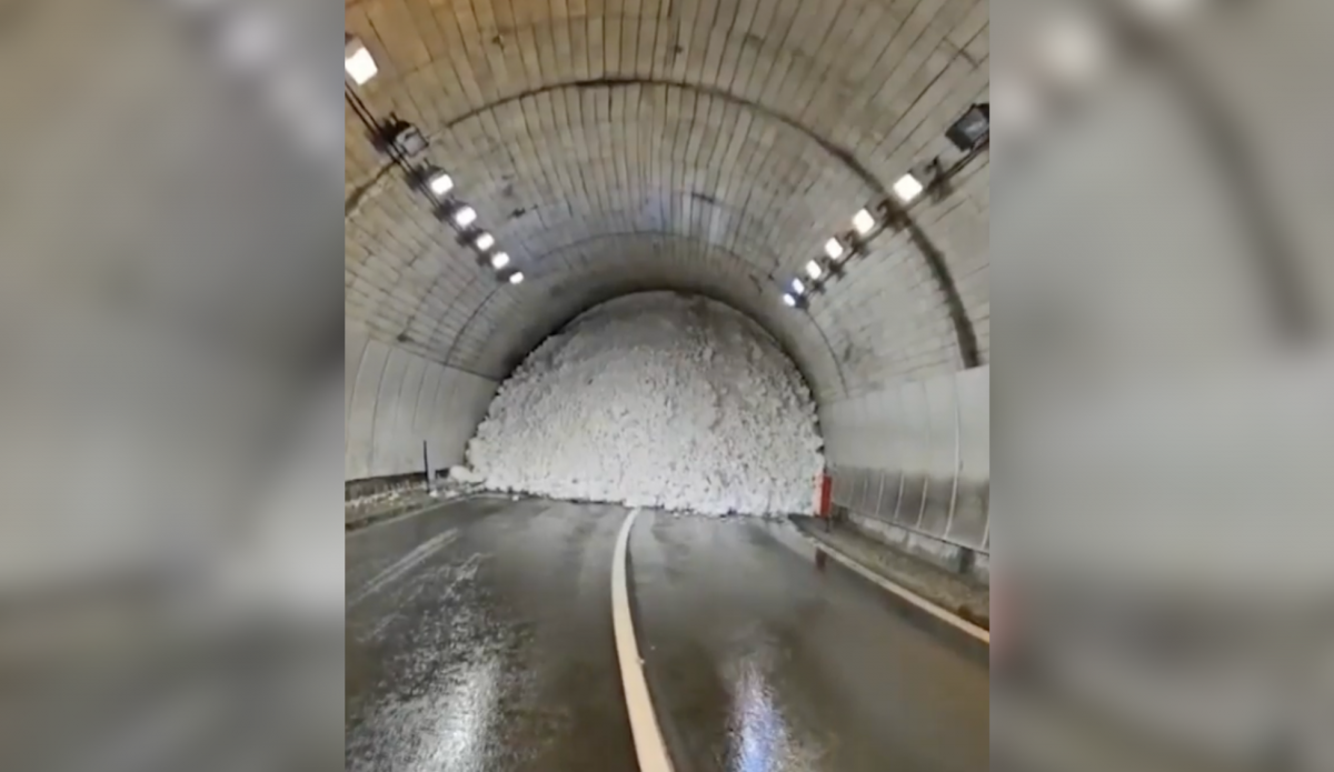 An Avalanche Blocked a Massive Tunnel In Italy, Isolating Over 6,000 People