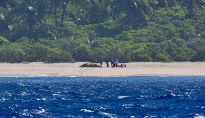 Stranded Sailors Rescued From Pacific Island After Writing ‘Help’ in ...