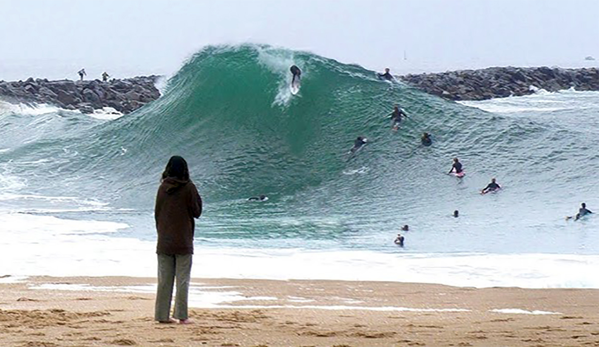 8 Minutes of Raw Wedge Footage (No Surfboard Was Spared)