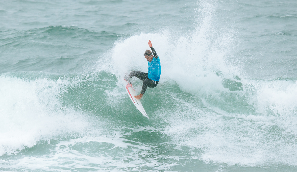 Sally Fitzgibbons, Samuel Pupo win Ericeira Pro