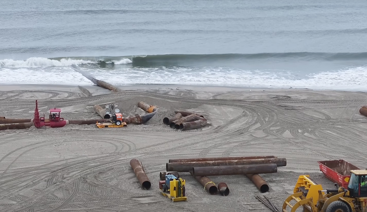 Ben Gravy Surfs His Own Personal 'Wave Pool' Made By New Jersey ...