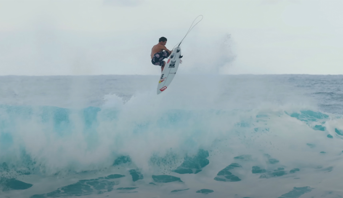 Griffin Colapinto Drops Hawaii Edit from CT Season Opener
