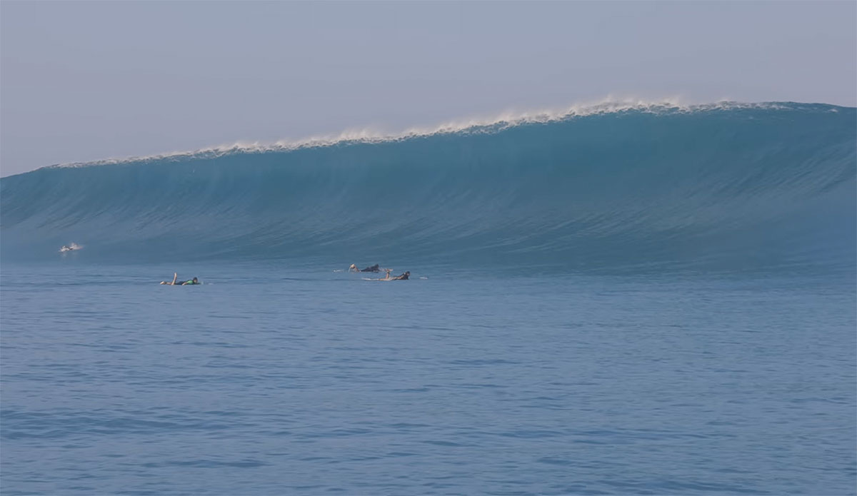 Koa Rothman Surfs a Massive Outer Reef Session in Hawaii