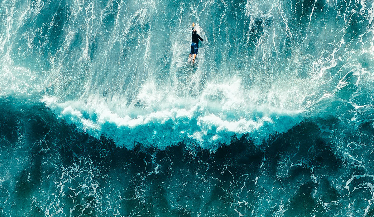 New Study Finds Microscopic Particles 'Surf on the Waves of the Microcosm'