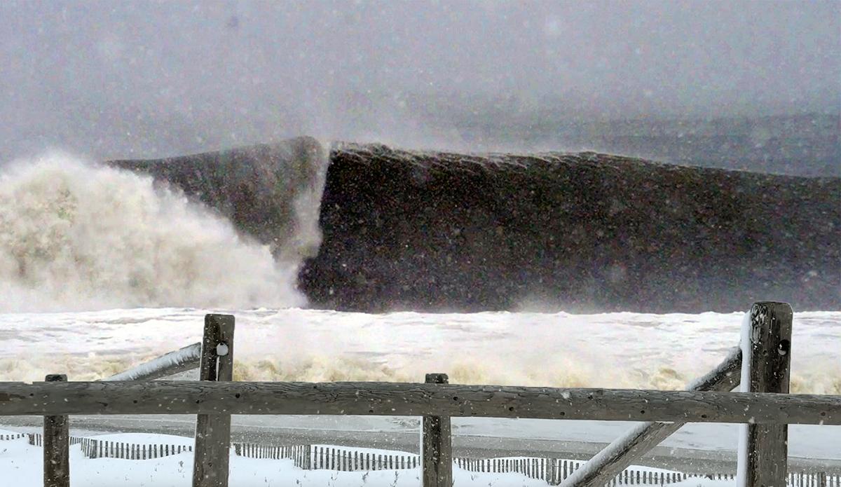Bomb Cyclone Hernando Whipped Up Massive Waves in New Jersey