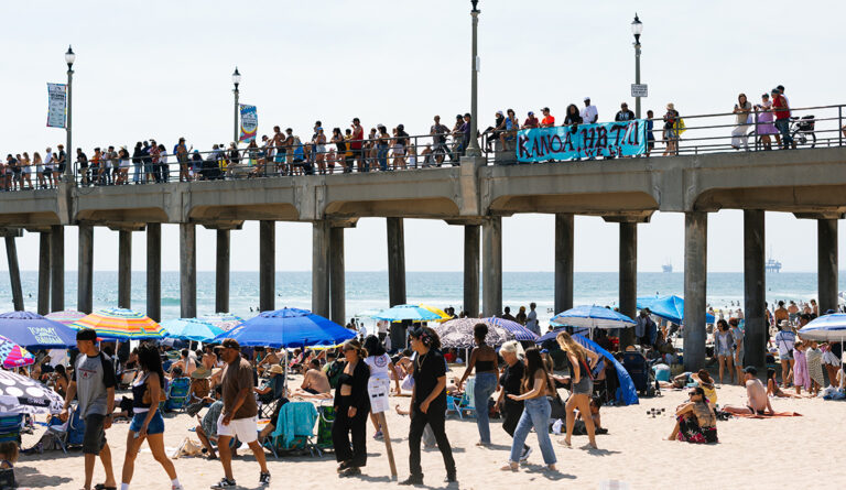 The WSL Partnered With a Dating App to Connect Surfers