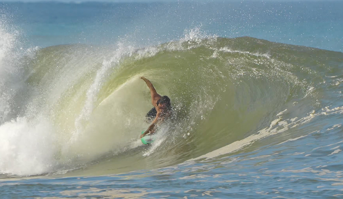 Mason Ho Put on a Tube-Riding Clinic at Ala Moana Bowls